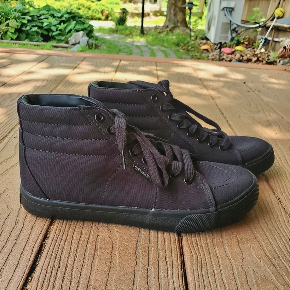 Sr Max | Shoes | Sr Max Black Hightop Slip Resistant Sneakers | Poshmark